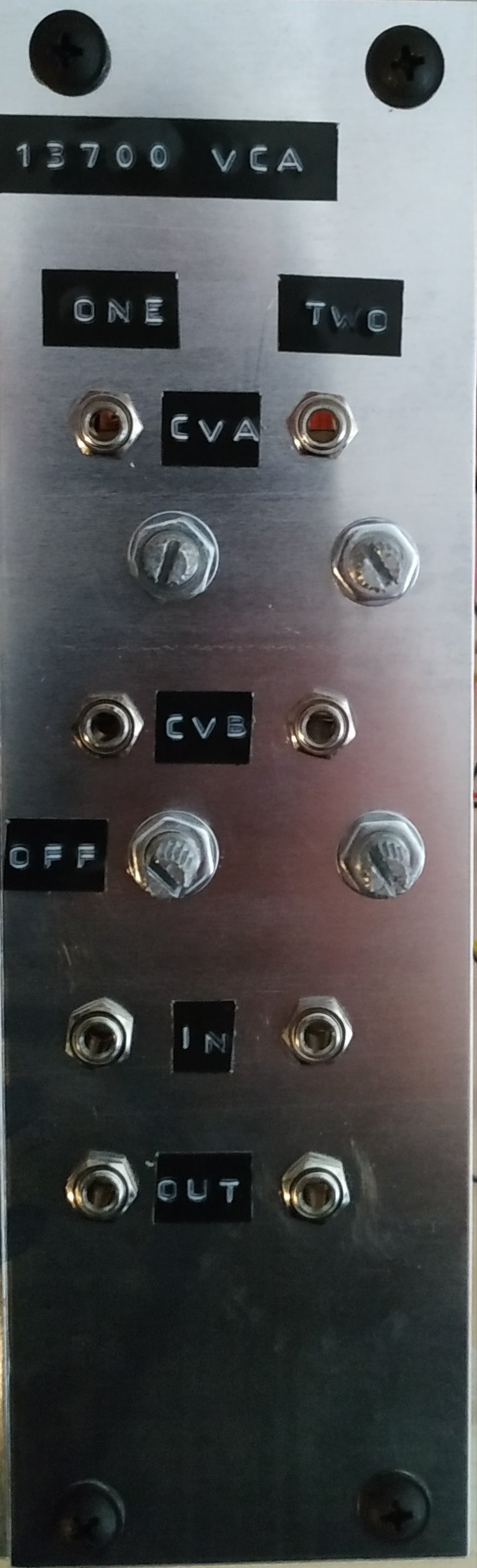 LM13700 dual VCA – knopsl modular